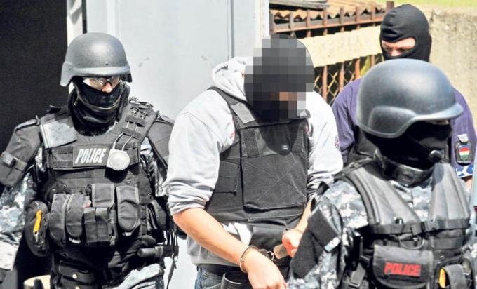 Čaba Der na mjestu zločina: "Nasmijani ubica" pokazao gdje je sakrio ...